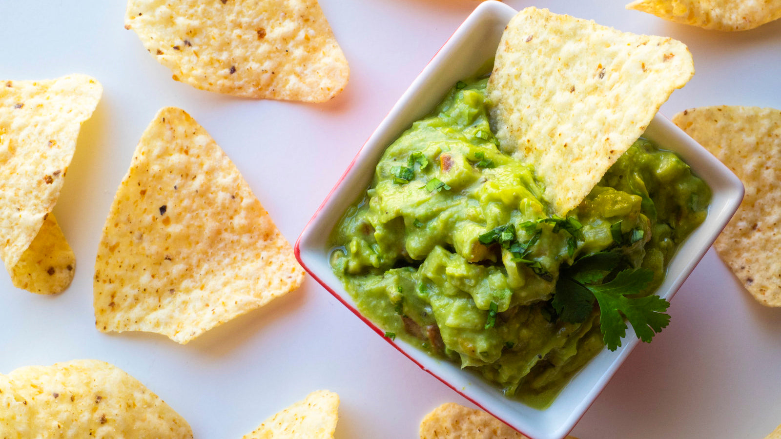 Recipe of Guacamole and Tortilla Chips – Sensarte Cookware